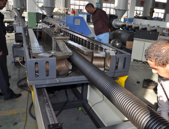 플라스틱 파이프 압출기 기계를 냉각시키는 기계 공기를 만드는 Pp Pe Dwc 파형관